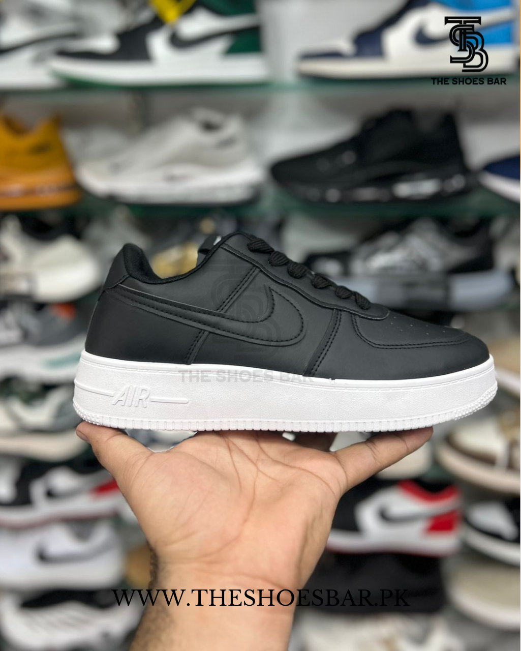 Sneakers – The Shoes Bar