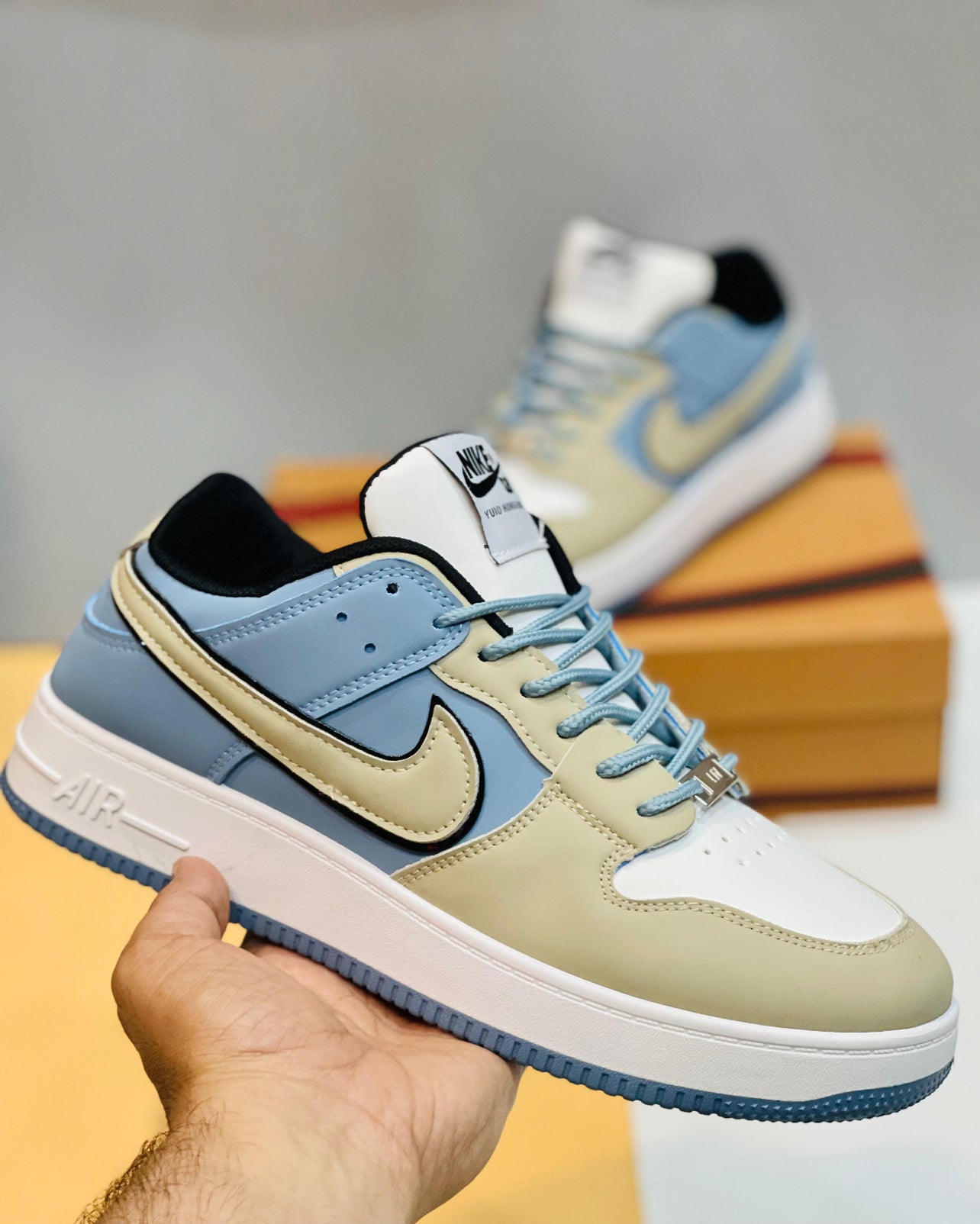 Sneakers – The Shoes Bar